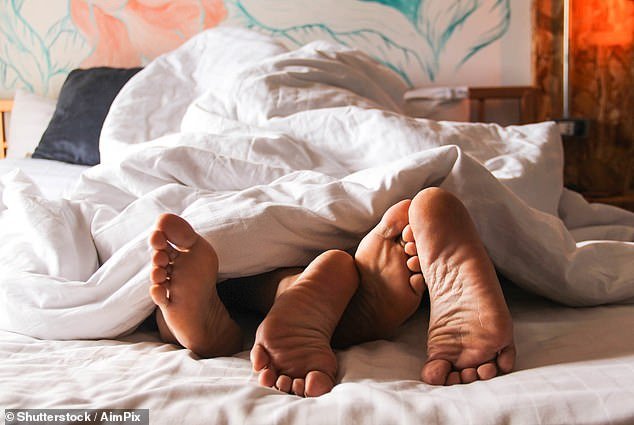 Man 42 Almost Dies During Sex After Brain Aneurysm Suddenly Ruptured